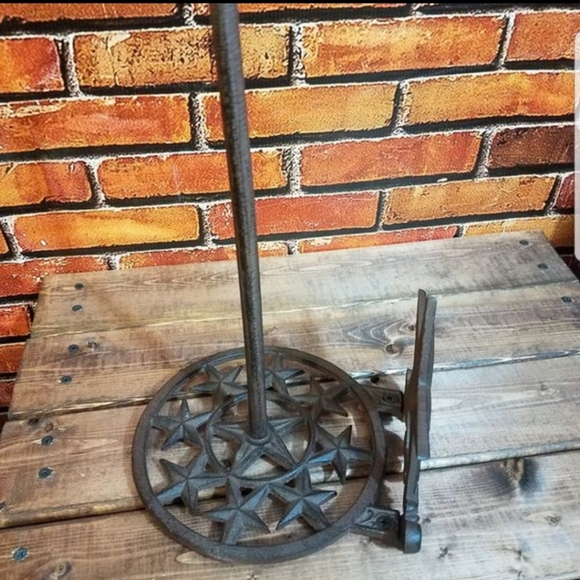 Kitchen | Texas Star Cast Iron Paper Towel Holder | Poshmark